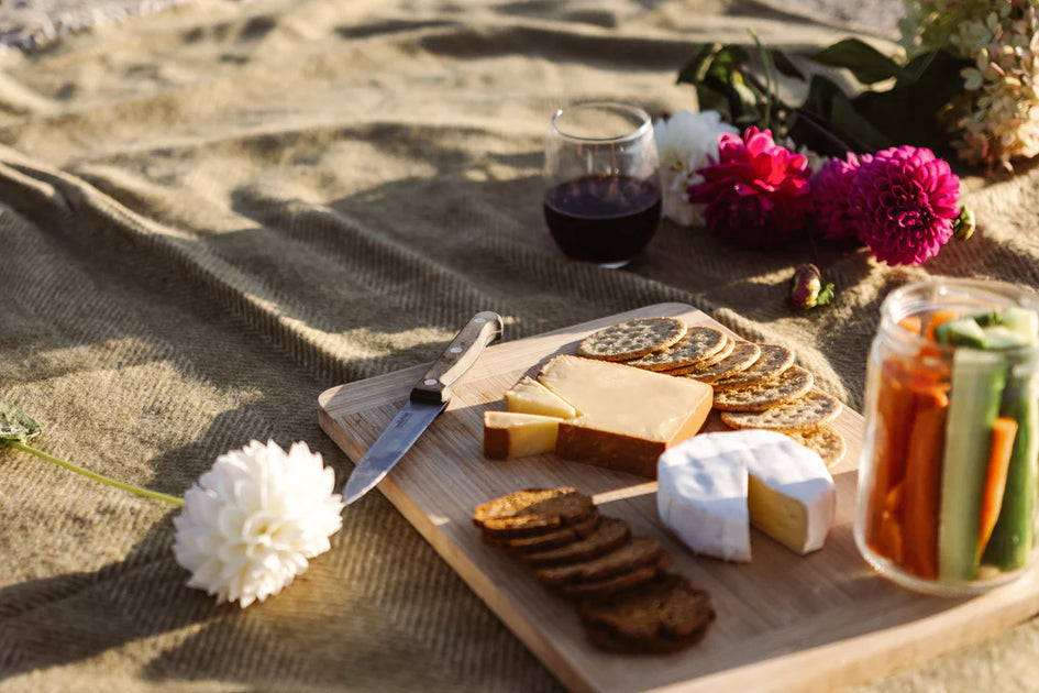 Picnic Blanket with Leather Straps – The Interiors Barn