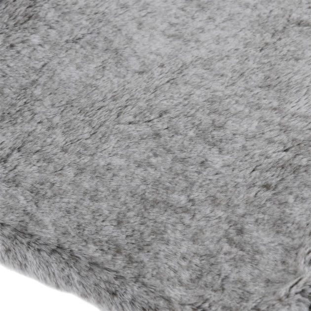 Light Grey Faux Fur Throw – The Interiors Barn